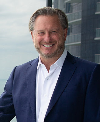 Colin Lancaster, author of Fed Up!, on tour July 2021 | TLC Book Tours